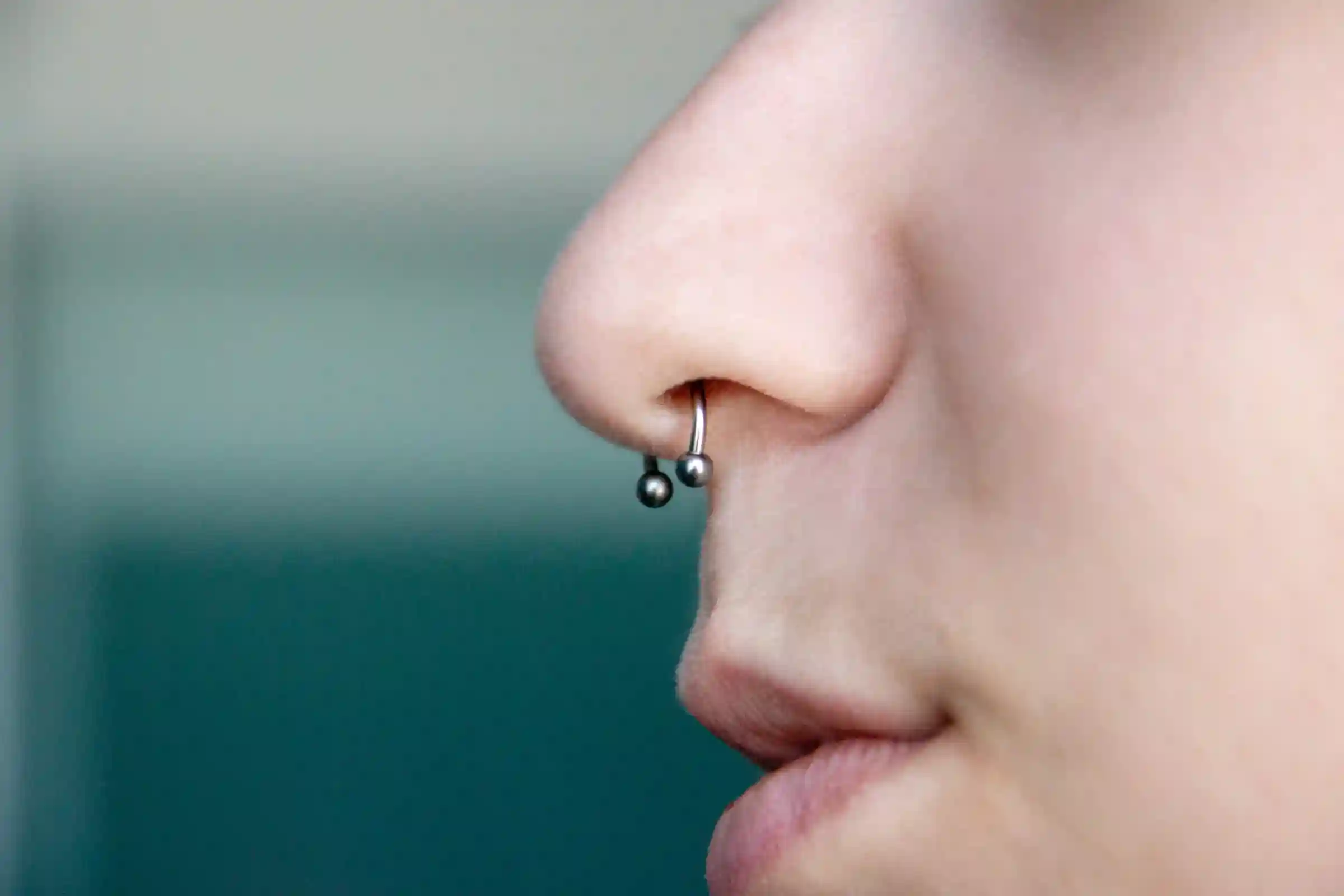 Why Does My Nose Ring Stink When I Move It? | Tech Nova Sprint