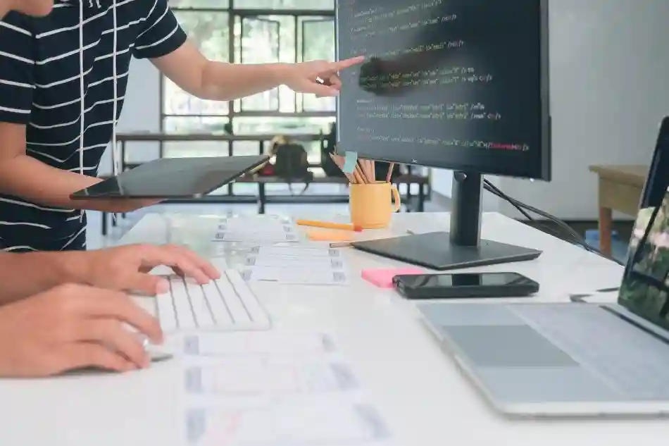 Social Media Marketing. Barnaby Paul Smith | Tech Nova Sprint